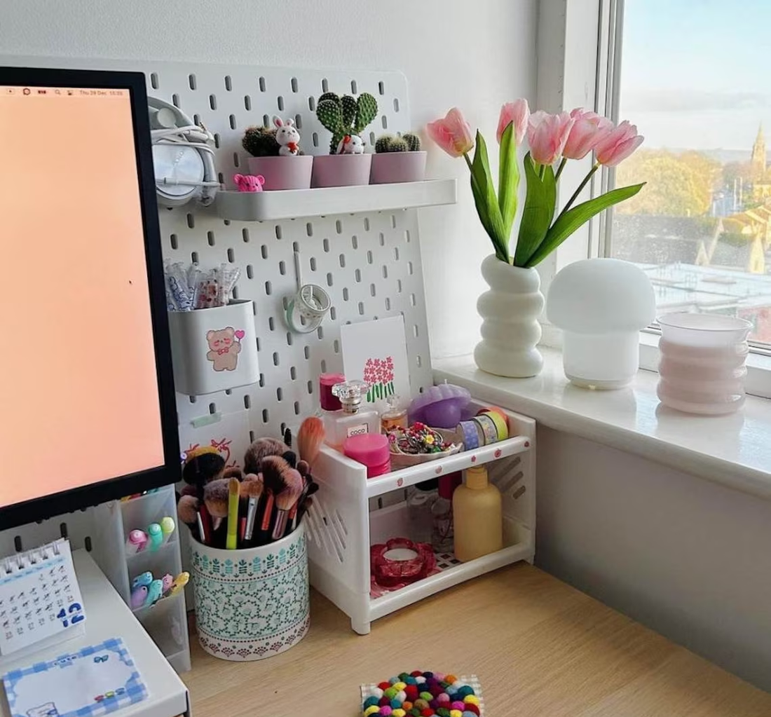 Aesthetic Irregular Flower Vase – Venus&Orion